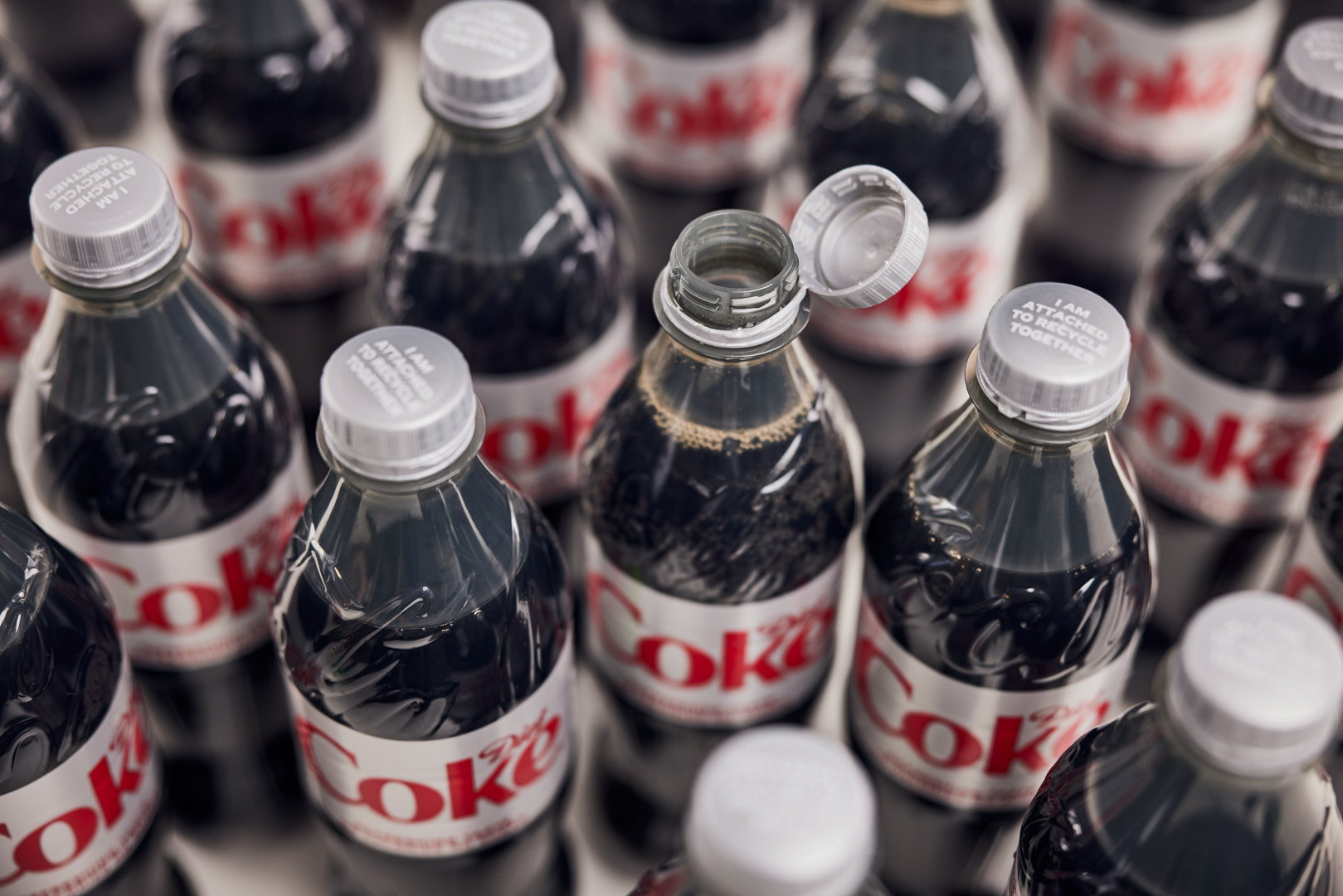 Coca-Cola Sidcup Site Starts Production of Bottles with Attached Caps