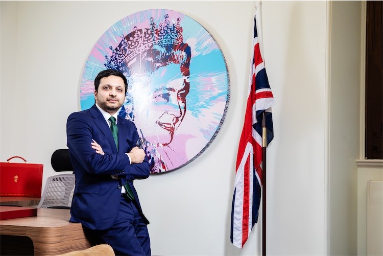 Politics Home | Government Pressures Social Media Giants To Tackle ...